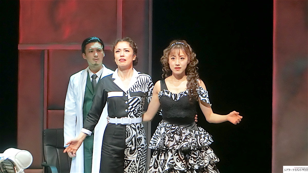 彩吹真央主演 “五重人格”のサリーの心の軌跡を描く傑作小説 舞台化 「五番目のサリー」~The Fifth Sally~ 開幕！突然、出てくる ...