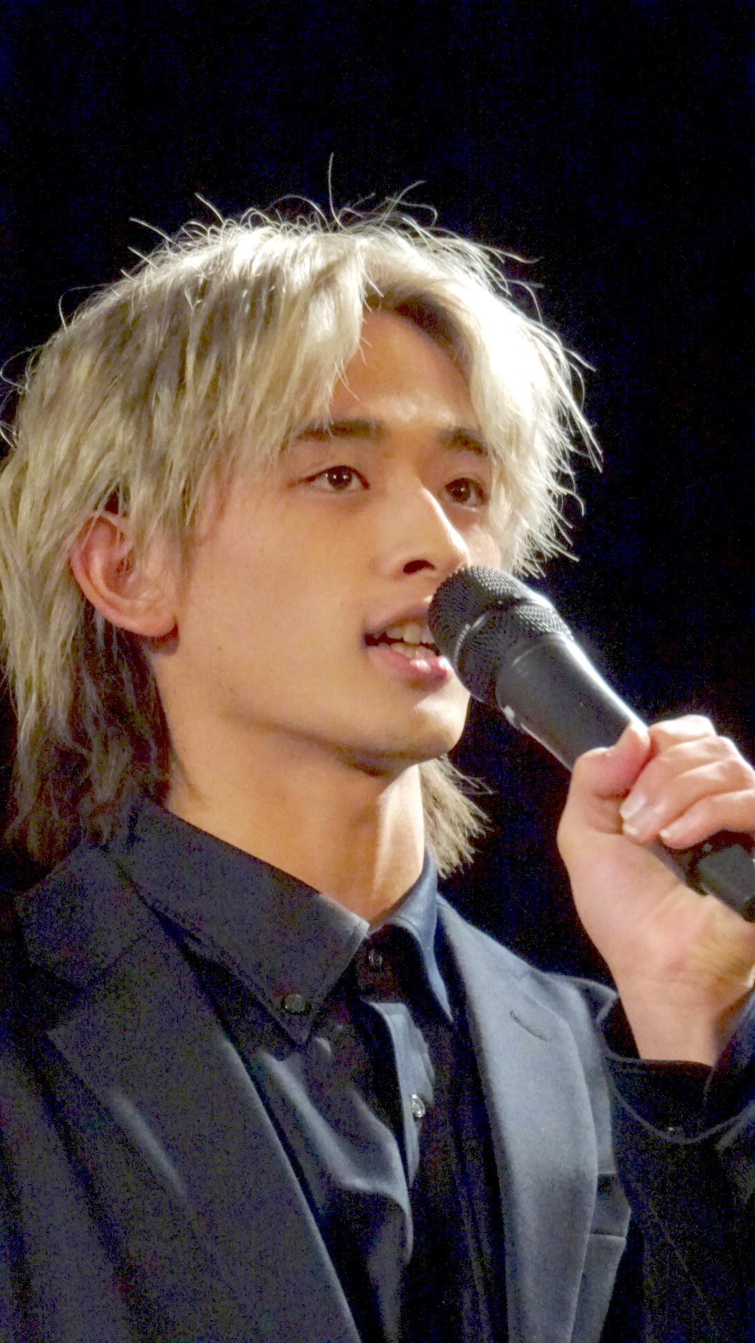 70年代青春グラフィティ！ 映画『Single8』完成披露上映会。8mm映画作りに情熱を燃やす高校生たちの「ごっこ が 自分の表現 に変わっていく日々」の恋と友情が_ | シアターテイメントNEWS